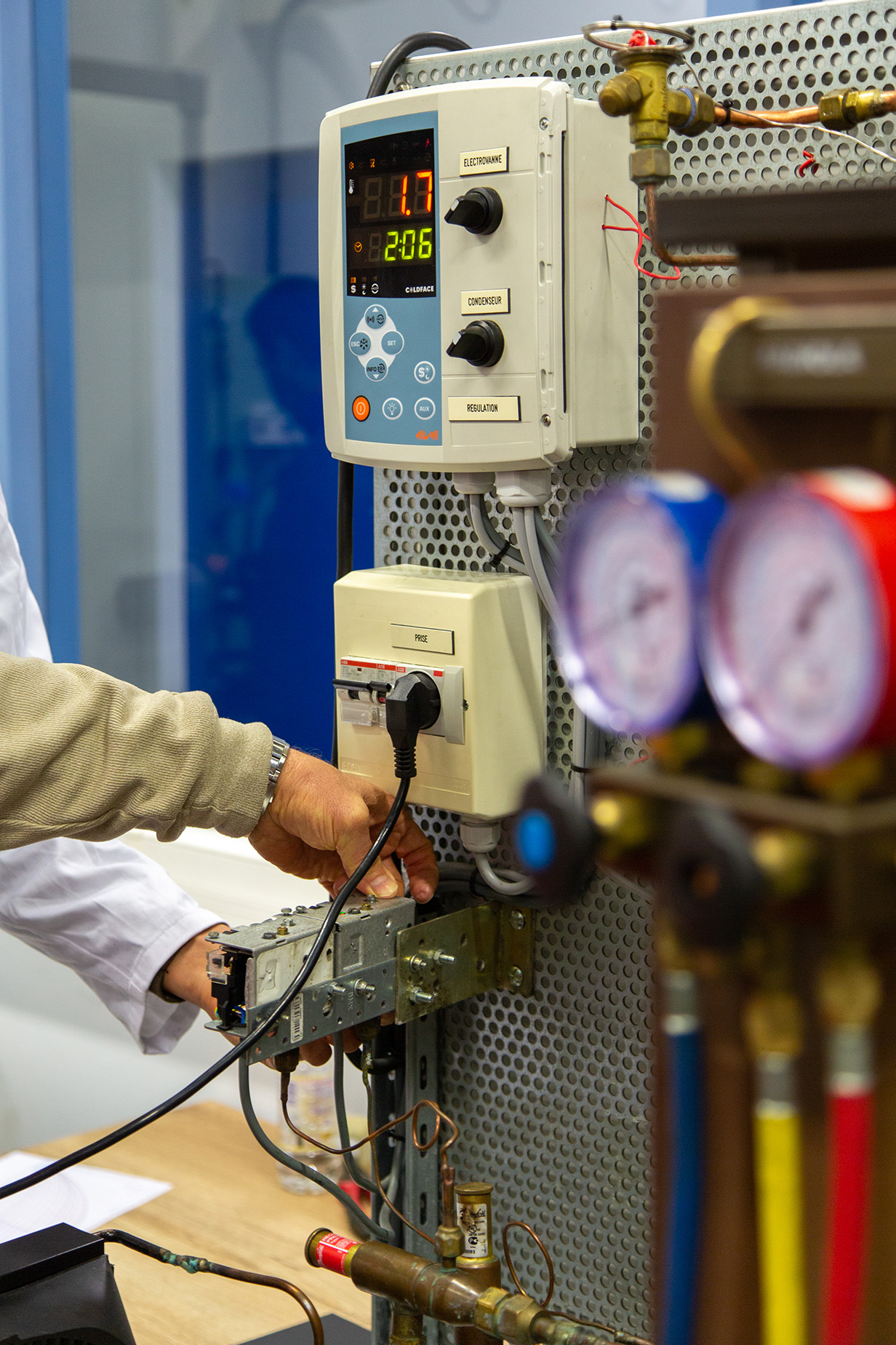 Après un Bac STI2D : quoi faire ? BTS énergétique, domotique